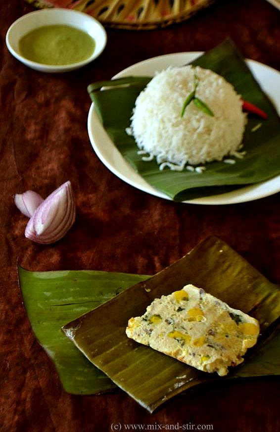 Mix and Stir: Chicken Paturi / Chicken wrapped in Banana leaves